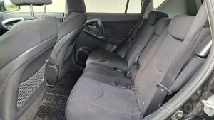 Melns Toyota RAV4 2012 Ogre, ar dzinēja tilpumu 2.20 L un nobraukumu 283 tūkst. km par 7950 €, foto 16 vietnē AUTOMOTO.COM.LV