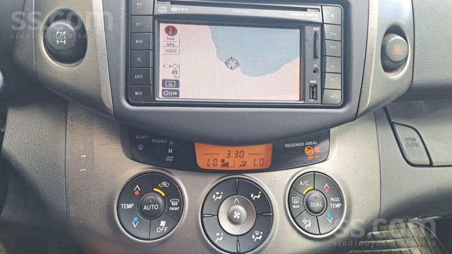 Melns Toyota RAV4 2012 Ogre, ar dzinēja tilpumu 2.20 L un nobraukumu 283 tūkst. km par 7950 €, foto 18 vietnē AUTOMOTO.COM.LV