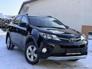 Melns Toyota RAV4 2013 Ukmergė, ar dzinēja tilpumu 2.23 L un nobraukumu 165 tūkst. km par 11950 €, foto  vietnē AUTOMOTO.COM.LV