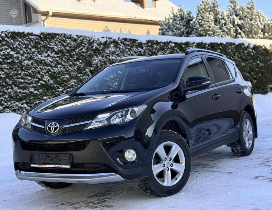 Melns Toyota RAV4 2013 Ukmergė, ar dzinēja tilpumu 2.23 L un nobraukumu 165 tūkst. km par 11950 €, foto 2 vietnē AUTOMOTO.COM.LV
