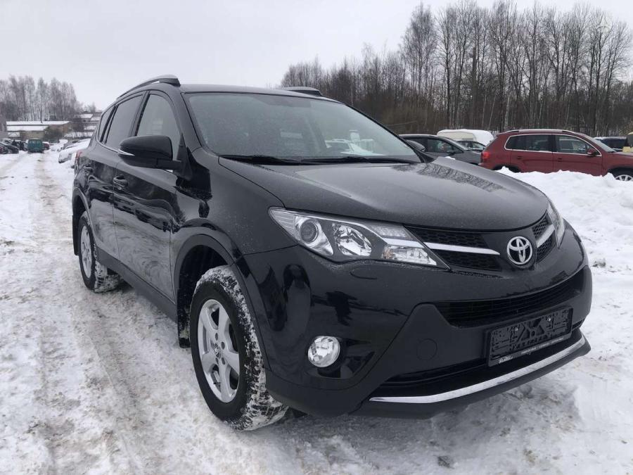 Melns Toyota RAV4 2013 Utena, ar dzinēja tilpumu 2.23 L un nobraukumu 167 tūkst. km par 10350 €, foto 3 vietnē AUTOMOTO.COM.LV