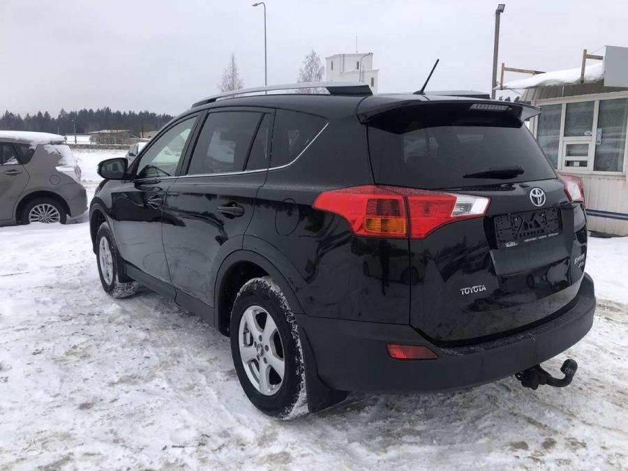 Melns Toyota RAV4 2013 Utena, ar dzinēja tilpumu 2.23 L un nobraukumu 167 tūkst. km par 10350 €, foto 7 vietnē AUTOMOTO.COM.LV