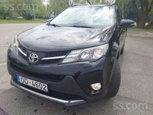 Black Toyota RAV4 2013 in Riga, with an engine capacity of 2.20 L and mileage of 207 thousand km for 11500 €, photo  on AUTOMOTO.COM.LV