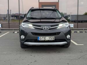 Melns Toyota RAV4 2013 Viļņa, ar dzinēja tilpumu 2.23 L un nobraukumu 245 tūkst. km par 11000 €, foto 3 vietnē AUTOMOTO.COM.LV