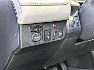 Melns Toyota RAV4 2013 Viļņa, ar dzinēja tilpumu 2.23 L un nobraukumu 245 tūkst. km par 11000 €, foto 12 vietnē AUTOMOTO.COM.LV