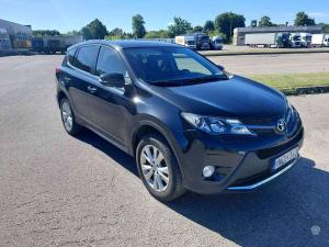 Black Toyota RAV4 2013 in Panevezys, with an engine capacity of 2.23 L and mileage of 253 thousand km for 10400 €, photo  on AUTOMOTO.COM.LV
