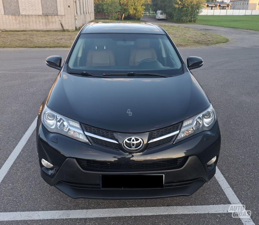 Melns Toyota RAV4 2013 Marijampole, ar dzinēja tilpumu 2.20 L un nobraukumu 280 tūkst. km par 8999 €, foto 3 vietnē AUTOMOTO.COM.LV