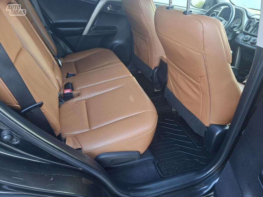 Melns Toyota RAV4 2013 Marijampole, ar dzinēja tilpumu 2.20 L un nobraukumu 280 tūkst. km par 8999 €, foto 17 vietnē AUTOMOTO.COM.LV