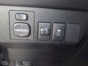 Melns Toyota RAV4 2013 Marijampole, ar dzinēja tilpumu 2.20 L un nobraukumu 280 tūkst. km par 8999 €, foto 23 vietnē AUTOMOTO.COM.LV