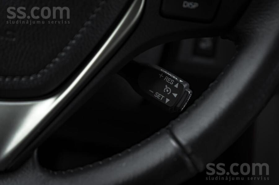 Black Toyota RAV4 2013 in Riga, with an engine capacity of 2.20 L and mileage of 312 thousand km for 10500 €, photo 23 on AUTOMOTO.COM.LV