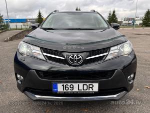 Melns Toyota RAV4 2013 Paide, ar dzinēja tilpumu 2.20 L un nobraukumu 210 tūkst. km par 11390 €, foto 3 vietnē AUTOMOTO.COM.LV