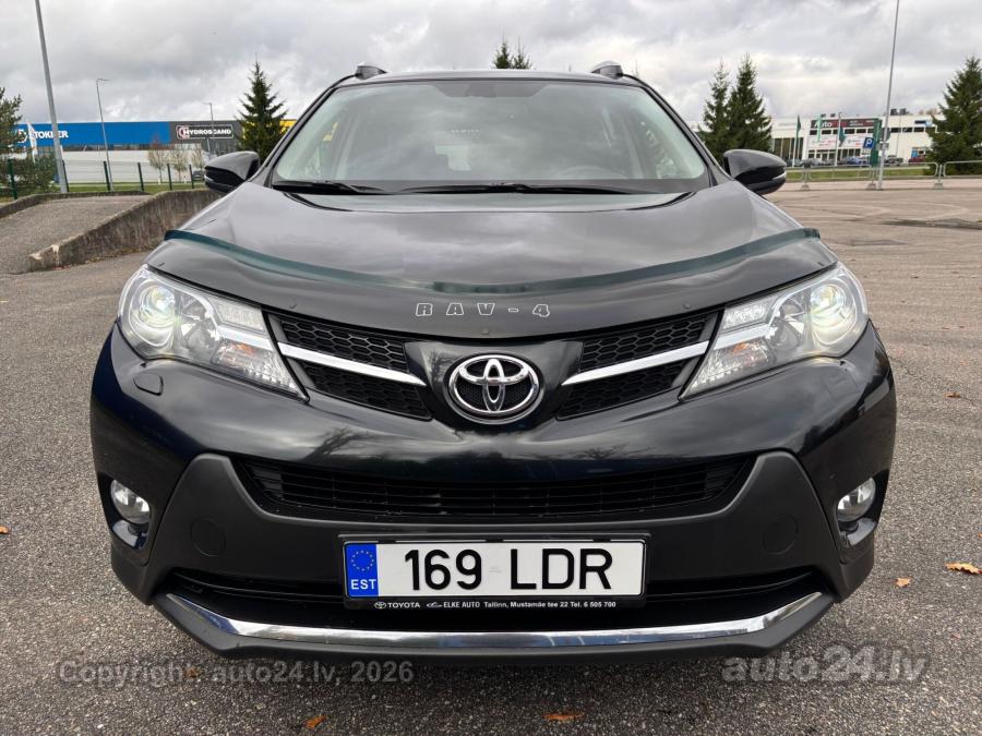 Melns Toyota RAV4 2013 Paide, ar dzinēja tilpumu 2.20 L un nobraukumu 210 tūkst. km par 11390 €, foto 3 vietnē AUTOMOTO.COM.LV