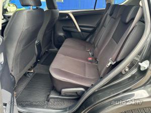 Melns Toyota RAV4 2013 Paide, ar dzinēja tilpumu 2.20 L un nobraukumu 210 tūkst. km par 11390 €, foto 15 vietnē AUTOMOTO.COM.LV