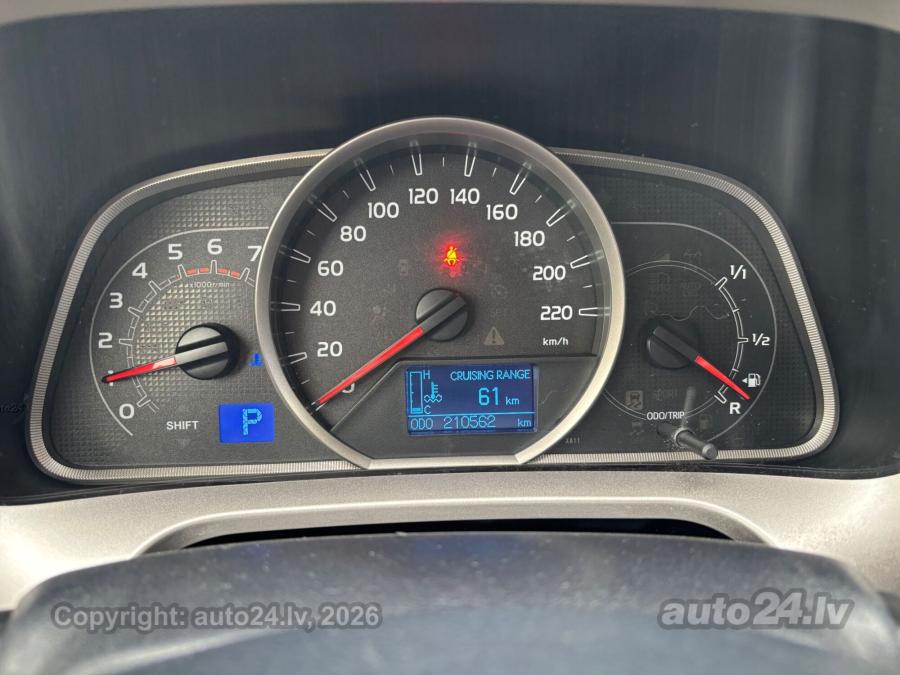 Melns Toyota RAV4 2013 Paide, ar dzinēja tilpumu 2.20 L un nobraukumu 210 tūkst. km par 11390 €, foto 16 vietnē AUTOMOTO.COM.LV