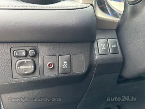 Melns Toyota RAV4 2013 Paide, ar dzinēja tilpumu 2.20 L un nobraukumu 210 tūkst. km par 11390 €, foto 19 vietnē AUTOMOTO.COM.LV
