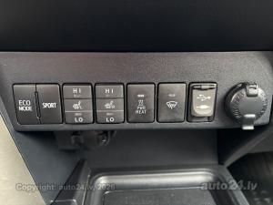 Melns Toyota RAV4 2013 Paide, ar dzinēja tilpumu 2.20 L un nobraukumu 210 tūkst. km par 11390 €, foto 20 vietnē AUTOMOTO.COM.LV