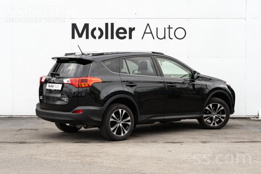 Melns Toyota RAV4 2014 Rīga, ar dzinēja tilpumu 2.00 L un nobraukumu 155 tūkst. km par 7000 €, foto 4 vietnē AUTOMOTO.COM.LV