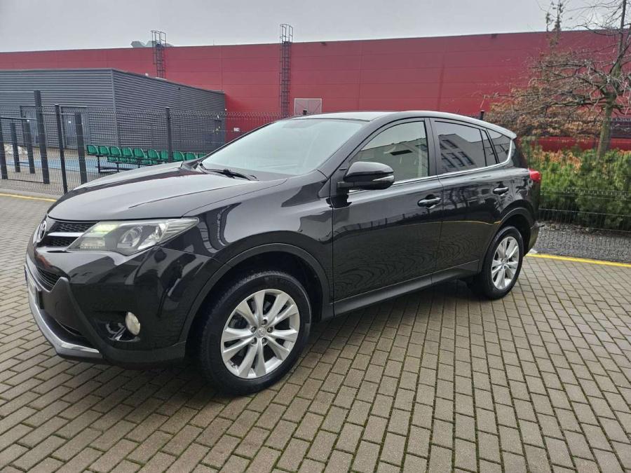Melns Toyota RAV4 2014 Kauņa, ar dzinēja tilpumu 2.20 L un nobraukumu 169 tūkst. km par 12700 €, foto 9 vietnē AUTOMOTO.COM.LV