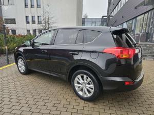 Melns Toyota RAV4 2014 Kauņa, ar dzinēja tilpumu 2.20 L un nobraukumu 169 tūkst. km par 12700 €, foto 17 vietnē AUTOMOTO.COM.LV