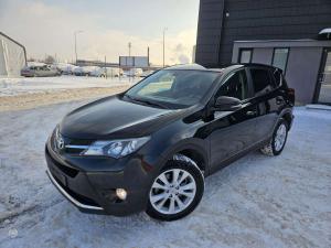 Black Toyota RAV4 2014 in Kaunas, with an engine capacity of 2.20 L and mileage of 169 thousand km for 11750 €, photo 9 on AUTOMOTO.COM.LV