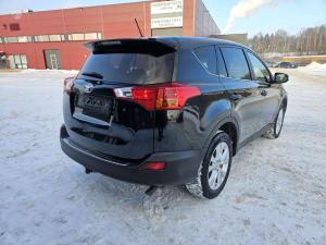 Black Toyota RAV4 2014 in Kaunas, with an engine capacity of 2.20 L and mileage of 169 thousand km for 11750 €, photo 19 on AUTOMOTO.COM.LV