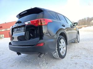 Black Toyota RAV4 2014 in Kaunas, with an engine capacity of 2.20 L and mileage of 169 thousand km for 11750 €, photo 24 on AUTOMOTO.COM.LV