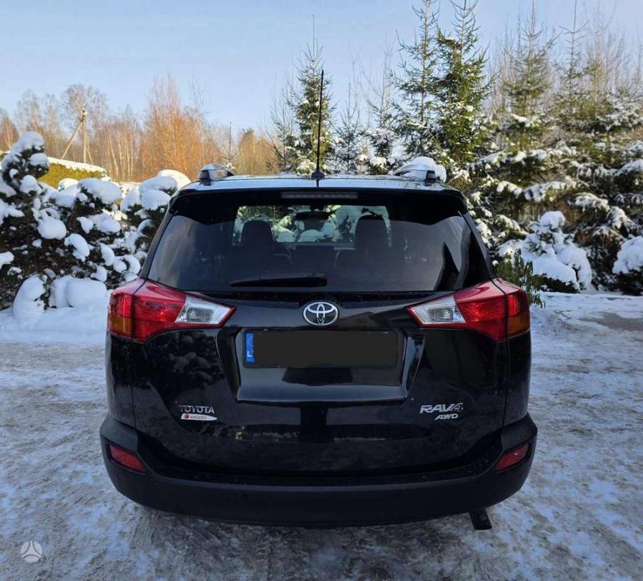 Melns Toyota RAV4 2014 Utena, ar dzinēja tilpumu 2.00 L un nobraukumu 149 tūkst. km par 12900 €, foto 5 vietnē AUTOMOTO.COM.LV
