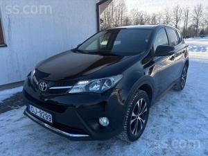 Black Toyota RAV4 2014 in Jelgava, with an engine capacity of 2.00 L and mileage of 207 thousand km for 9800 €, photo  on AUTOMOTO.COM.LV