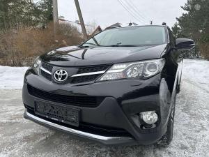 Black Toyota RAV4 2014 in Vilnius, with an engine capacity of 2.00 L and mileage of 293 thousand km for 10200 €, photo 2 on AUTOMOTO.COM.LV