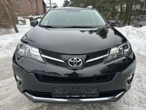 Black Toyota RAV4 2014 in Vilnius, with an engine capacity of 2.00 L and mileage of 293 thousand km for 10200 €, photo 19 on AUTOMOTO.COM.LV