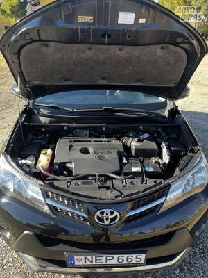 Black Toyota RAV4 2014 in Kelme, with an engine capacity of 2.00 L and mileage of 265 thousand km for 12000 €, photo 15 on AUTOMOTO.COM.LV
