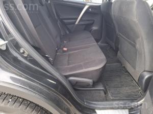 Melns Toyota RAV4 2014 Talsi, ar dzinēja tilpumu 2.20 L un nobraukumu 300 tūkst. km par 10500 €, foto 15 vietnē AUTOMOTO.COM.LV