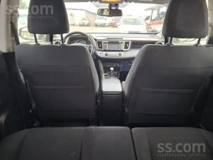 Melns Toyota RAV4 2014 Talsi, ar dzinēja tilpumu 2.20 L un nobraukumu 300 tūkst. km par 10500 €, foto 16 vietnē AUTOMOTO.COM.LV