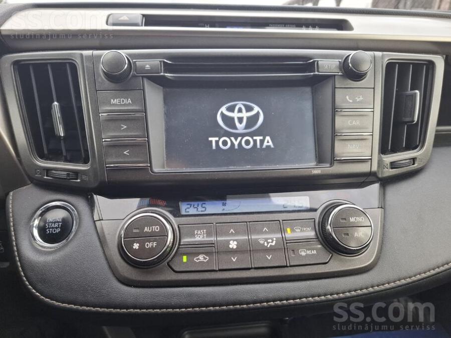 Melns Toyota RAV4 2014 Talsi, ar dzinēja tilpumu 2.20 L un nobraukumu 300 tūkst. km par 10500 €, foto 24 vietnē AUTOMOTO.COM.LV
