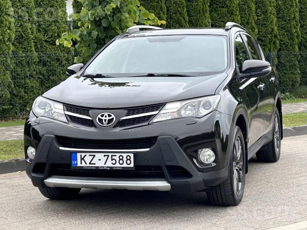 Melns Toyota RAV4 2014 Rīga, ar dzinēja tilpumu 2.20 L un nobraukumu 284 tūkst. km par 9950 €, foto 1 vietnē AUTOMOTO.COM.LV
