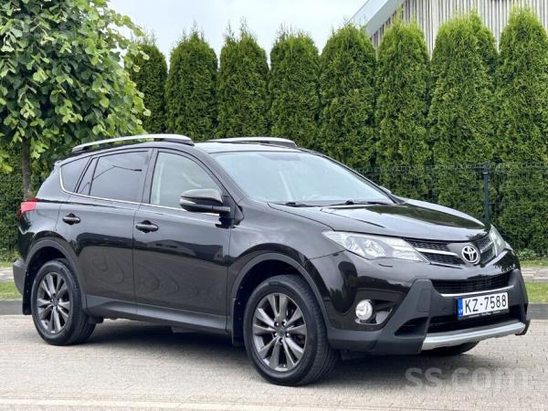 Melns Toyota RAV4 2014 Rīga, ar dzinēja tilpumu 2.20 L un nobraukumu 284 tūkst. km par 9950 €, foto 6 vietnē AUTOMOTO.COM.LV