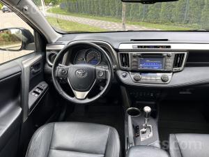Melns Toyota RAV4 2014 Rīga, ar dzinēja tilpumu 2.20 L un nobraukumu 284 tūkst. km par 9950 €, foto 15 vietnē AUTOMOTO.COM.LV