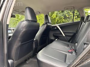 Melns Toyota RAV4 2014 Rīga, ar dzinēja tilpumu 2.20 L un nobraukumu 284 tūkst. km par 9950 €, foto 20 vietnē AUTOMOTO.COM.LV