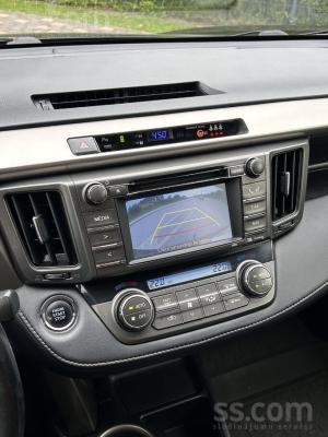 Melns Toyota RAV4 2014 Rīga, ar dzinēja tilpumu 2.20 L un nobraukumu 284 tūkst. km par 9950 €, foto 21 vietnē AUTOMOTO.COM.LV