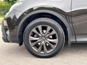 Melns Toyota RAV4 2014 Rīga, ar dzinēja tilpumu 2.20 L un nobraukumu 284 tūkst. km par 9950 €, foto 25 vietnē AUTOMOTO.COM.LV