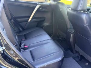 Melns Toyota RAV4 2014 Ukmergė, ar dzinēja tilpumu 2.00 L un nobraukumu 260 tūkst. km par 11750 €, foto 13 vietnē AUTOMOTO.COM.LV