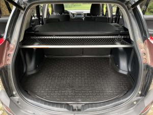 Melns Toyota RAV4 2014 Pasvalys, ar dzinēja tilpumu 2.23 L un nobraukumu 240 tūkst. km par 10999 €, foto 11 vietnē AUTOMOTO.COM.LV