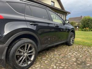 Melns Toyota RAV4 2014 Pasvalys, ar dzinēja tilpumu 2.23 L un nobraukumu 240 tūkst. km par 10999 €, foto 16 vietnē AUTOMOTO.COM.LV