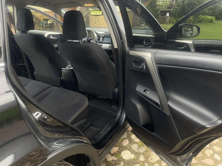 Melns Toyota RAV4 2014 Pasvalys, ar dzinēja tilpumu 2.23 L un nobraukumu 240 tūkst. km par 10999 €, foto 30 vietnē AUTOMOTO.COM.LV