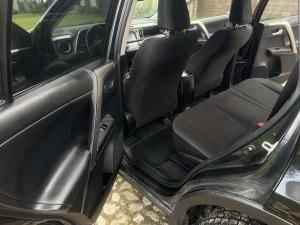 Melns Toyota RAV4 2014 Pasvalys, ar dzinēja tilpumu 2.23 L un nobraukumu 240 tūkst. km par 10999 €, foto 31 vietnē AUTOMOTO.COM.LV