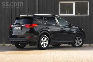 Melns Toyota RAV4 2014 Jelgava, ar dzinēja tilpumu 2.00 L un nobraukumu 326 tūkst. km par 9900 €, foto 6 vietnē AUTOMOTO.COM.LV