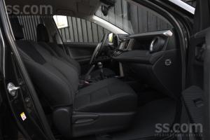 Melns Toyota RAV4 2014 Jelgava, ar dzinēja tilpumu 2.00 L un nobraukumu 326 tūkst. km par 9900 €, foto 8 vietnē AUTOMOTO.COM.LV