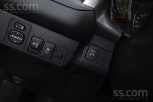 Melns Toyota RAV4 2014 Jelgava, ar dzinēja tilpumu 2.00 L un nobraukumu 326 tūkst. km par 9900 €, foto 14 vietnē AUTOMOTO.COM.LV