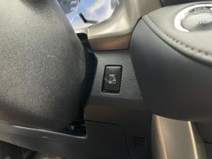 Black Toyota RAV4 2014 in Pasvalys, with an engine capacity of 2.20 L and mileage of 240 thousand km for 10800 €, photo 17 on AUTOMOTO.COM.LV