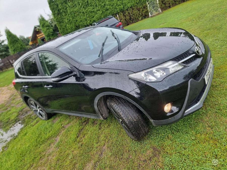Melns Toyota RAV4 2014 Jonava, ar dzinēja tilpumu 2.20 L un nobraukumu 144 tūkst. km par 3999 €, foto 3 vietnē AUTOMOTO.COM.LV